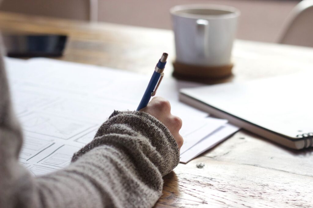 Como escribir un REPORT para el examen del B2 First (FCE)